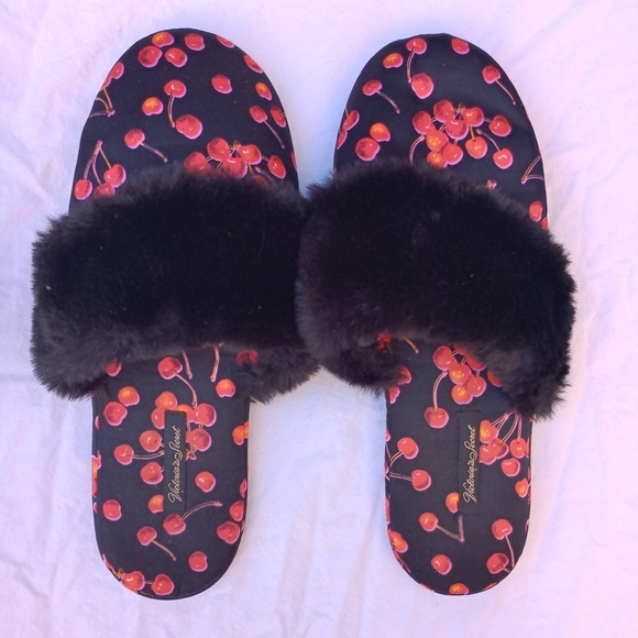 Victoria's Secret | Shoes | Victorias Secret Cherry Print Slippers Self ...